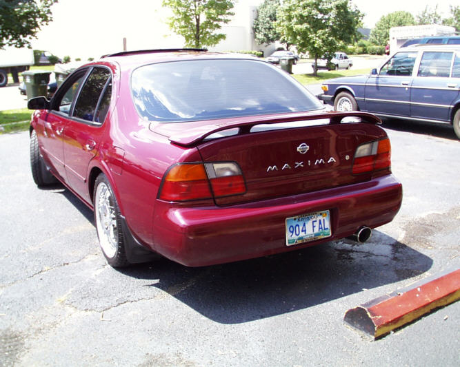 Street Sports Project Cars-1995 Nissan Maxima GLE